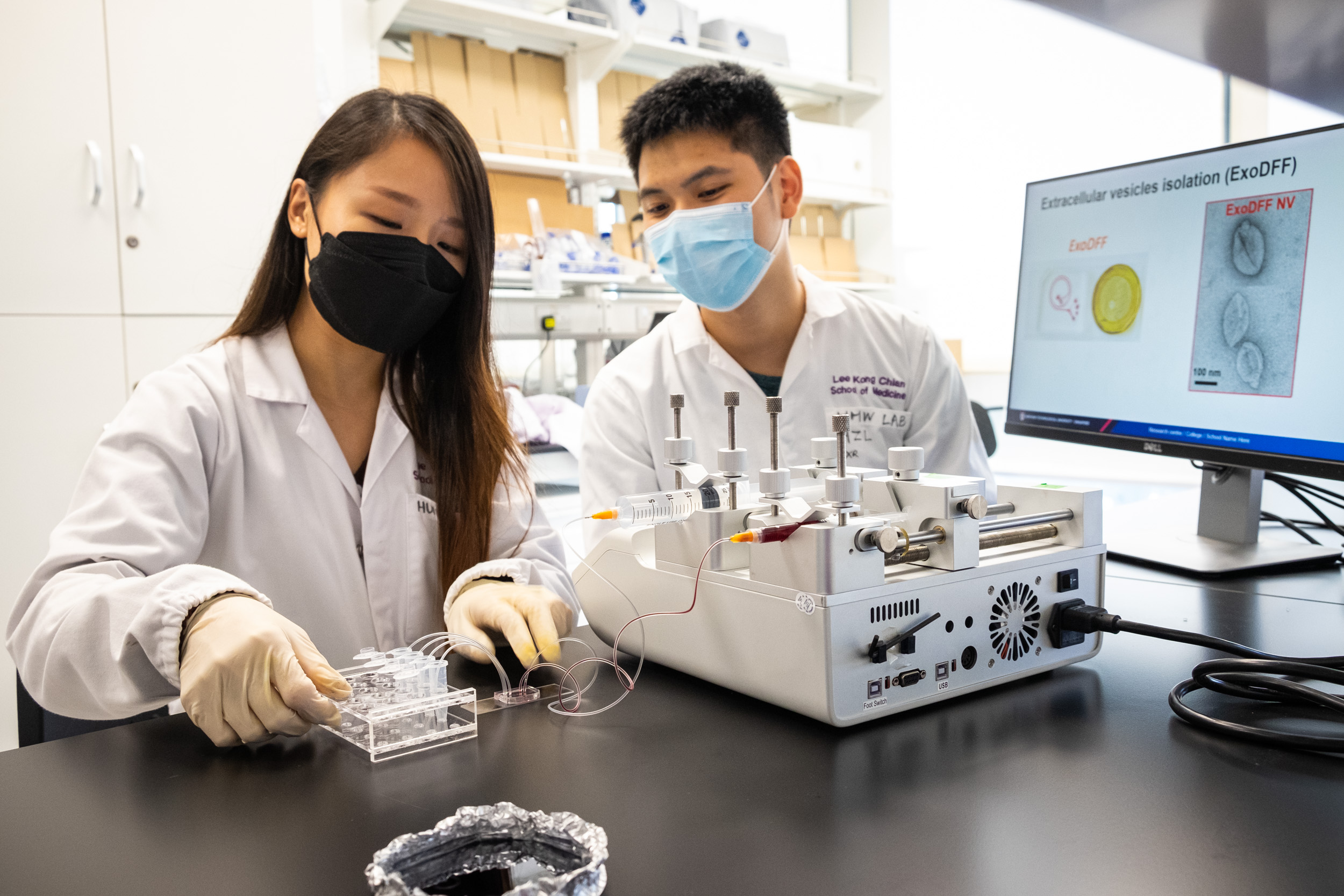 Hou Lab – BioMicroSystems Laboratory